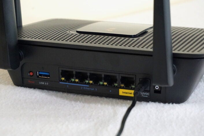Linksys EA8300 Review | HighSpeedInternet.com