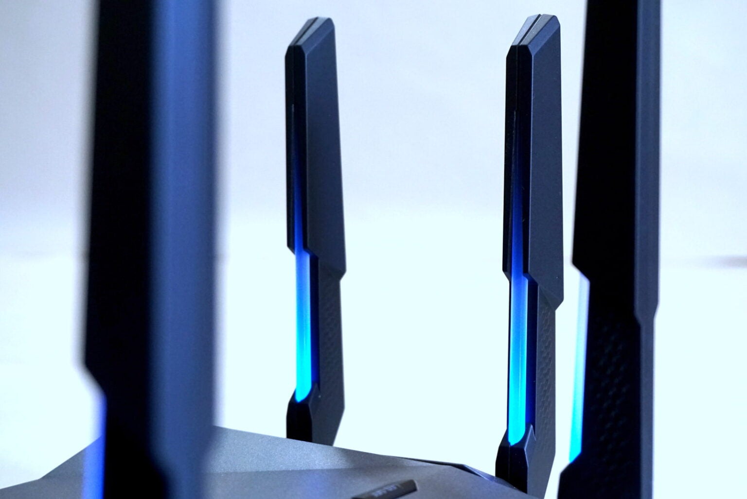 MSI RadiX AXE6600 Review | HighSpeedInternet.com