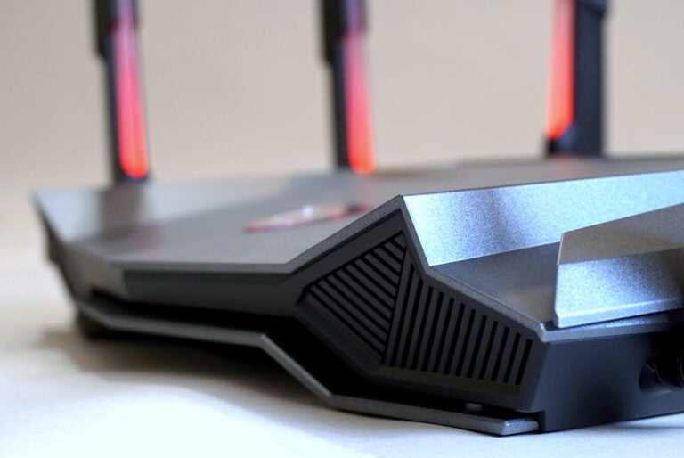MSI RadiX AXE6600 Review | HighSpeedInternet.com